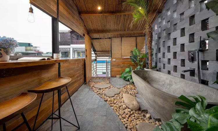 6 Ide Desain Kamar Mandi di Rooftop yang Unik dan Inspiratif ...